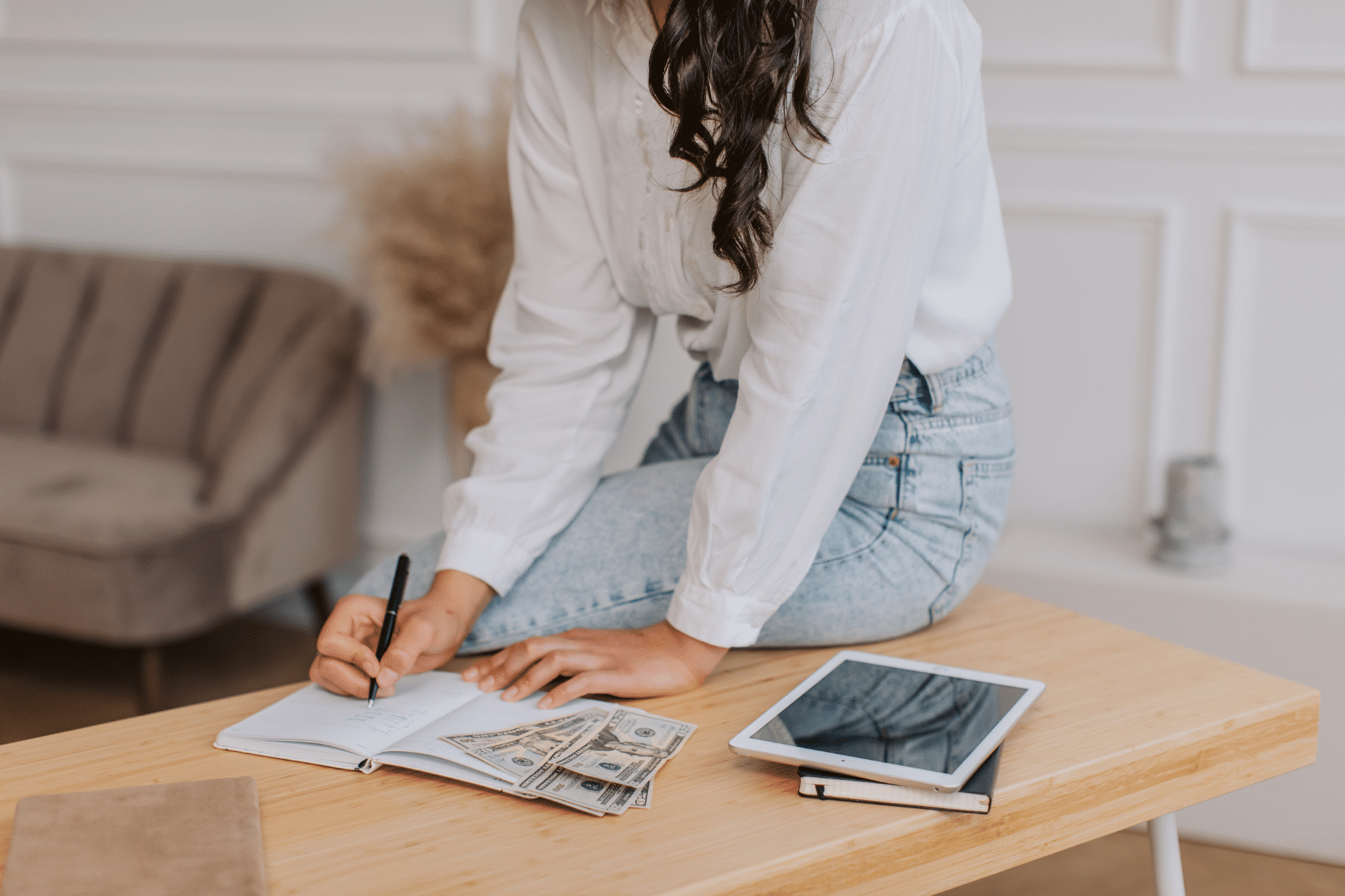 Kassenbuch: Was ist das und wie funktioniert's? | Scopevisio